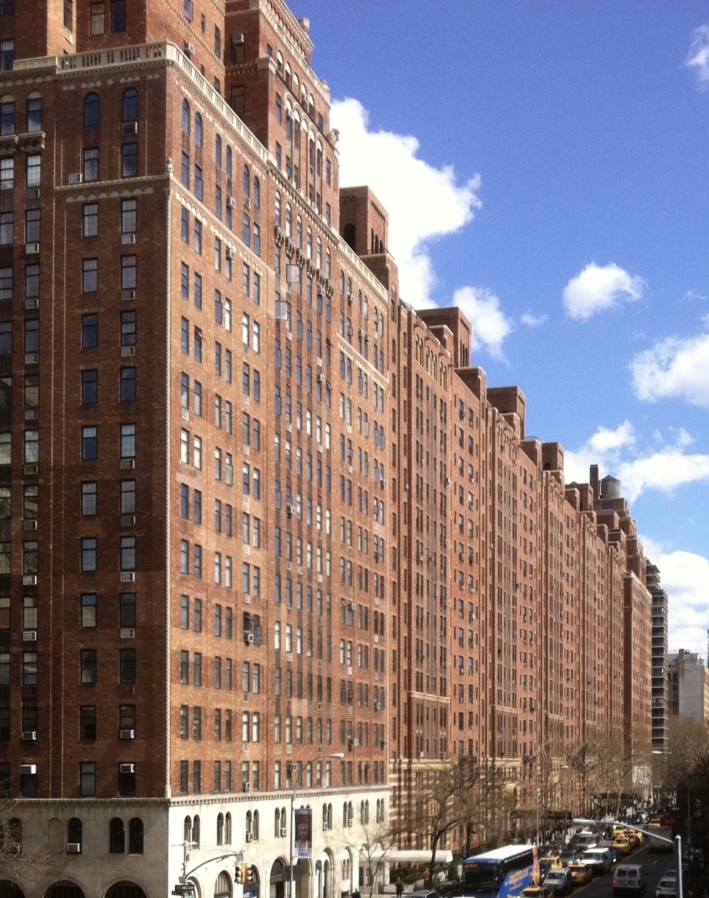 What We Do – Reichmann & Wing Limited